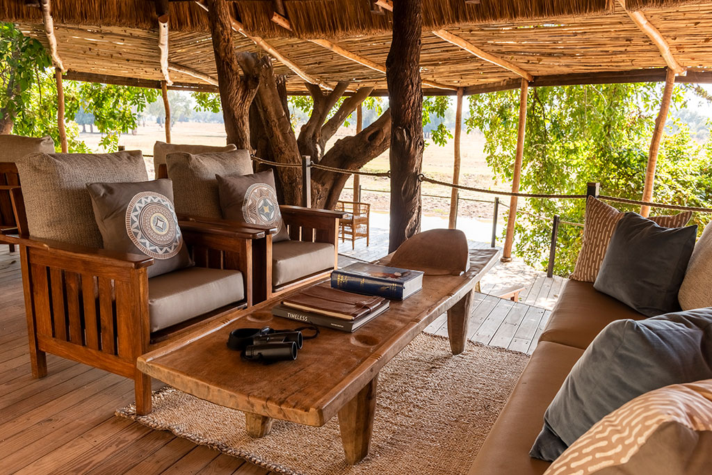 Lion Camp Safari Lodge - Zambia Tourism